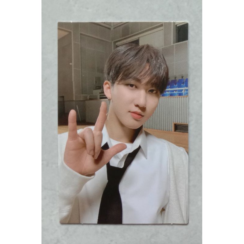 Jual (BOOKED) CHANGBIN GO LIVE Member Pose | Shopee Indonesia