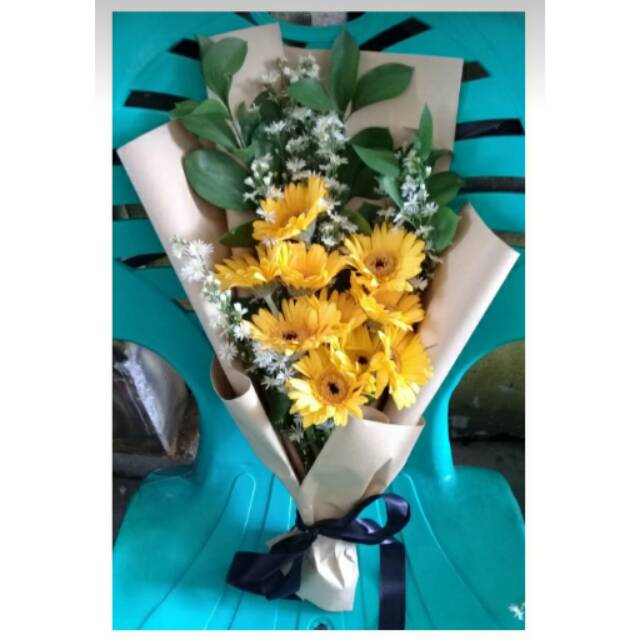 Jual Buket Bunga Garberra Asli Semarang / Fresh Flower Bouquet | Shopee ...