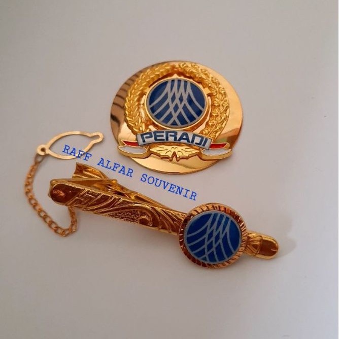 Jual PIN ADVOKAT PERADI DAN PENJEPIT DASI PERADI LOGO BARU MODEL ...