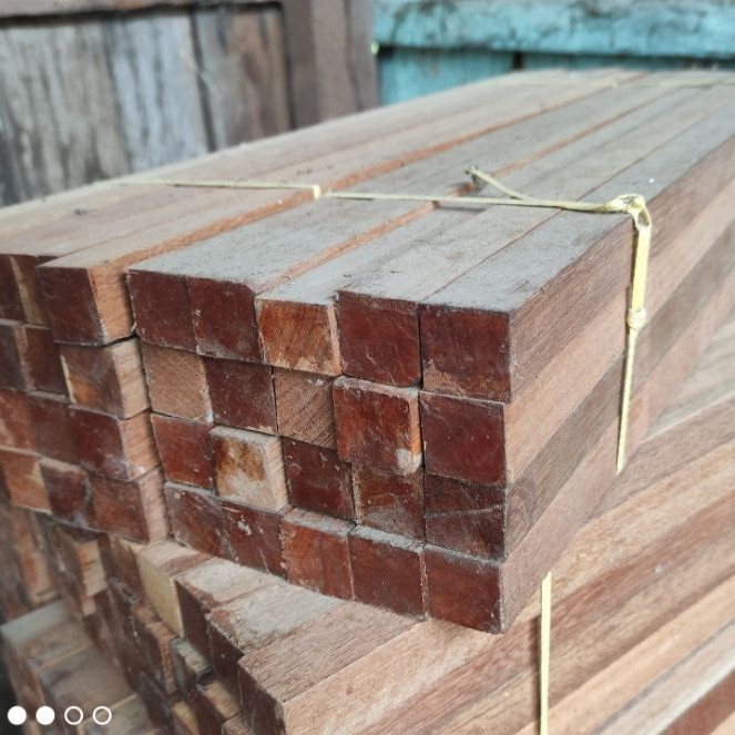 Jual Reng Kisi Rangka Kayu Bengkirai Oven Super Ukuran 2,5x2,5x61 cm ...