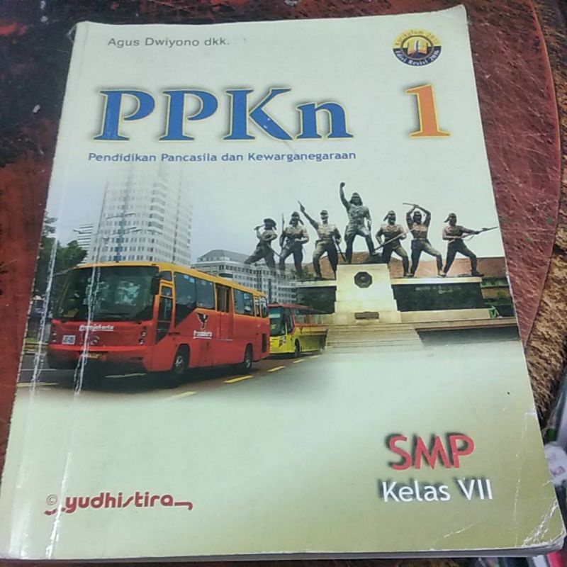 Jual buku PPKn SMP/ Mts kelas 1-7 penerbit Yudhistira | Shopee Indonesia