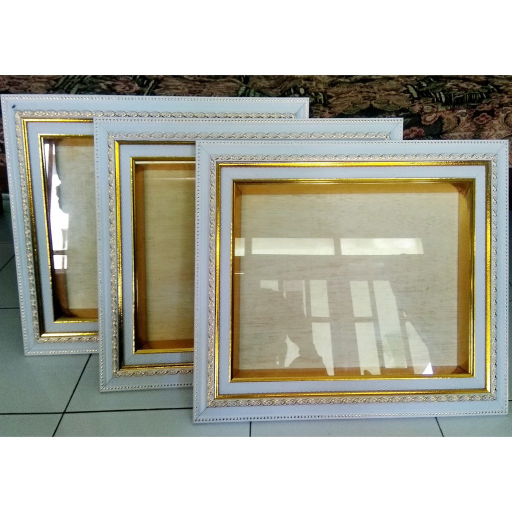 Jual Pigura / Frame Mahar 12R Ukir Putih Indonesia|Shopee Indonesia
