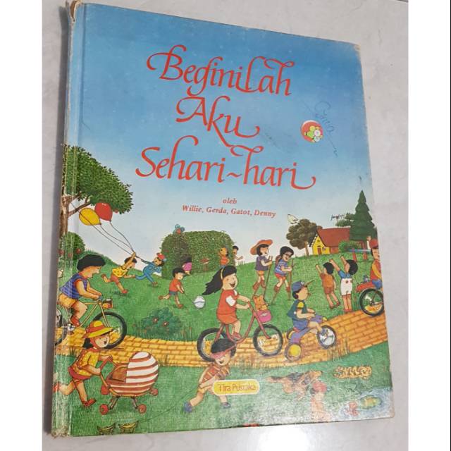 Jual Beginilah aku sehari hari - tira pustaka | Shopee Indonesia