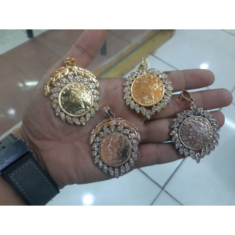 Jual Liontin koin rupiah permata pote-pote warna emas dan suasa barang ...