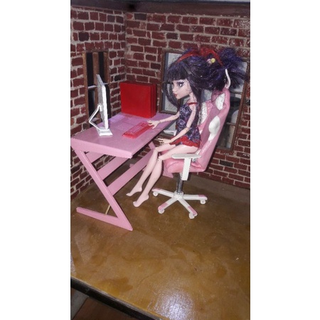 Jual 1:6 scale Miniature Gaming Setup for barbie and hot toys Indonesia ...