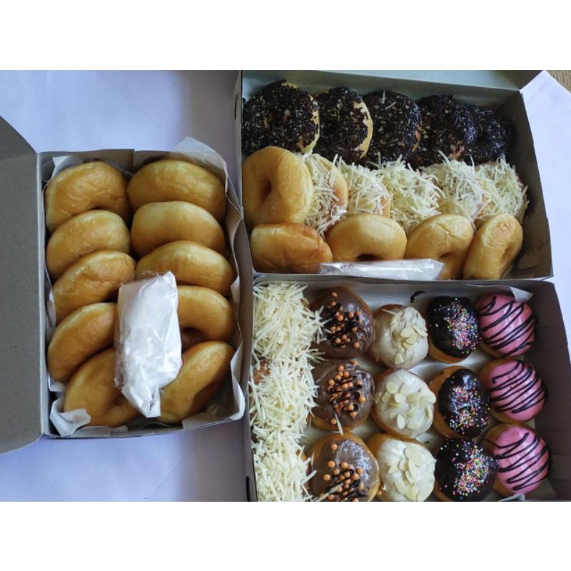 Jual Donat Kampung Tabur Gula Putih Homemade Donuts Fress Icing Sugar ...