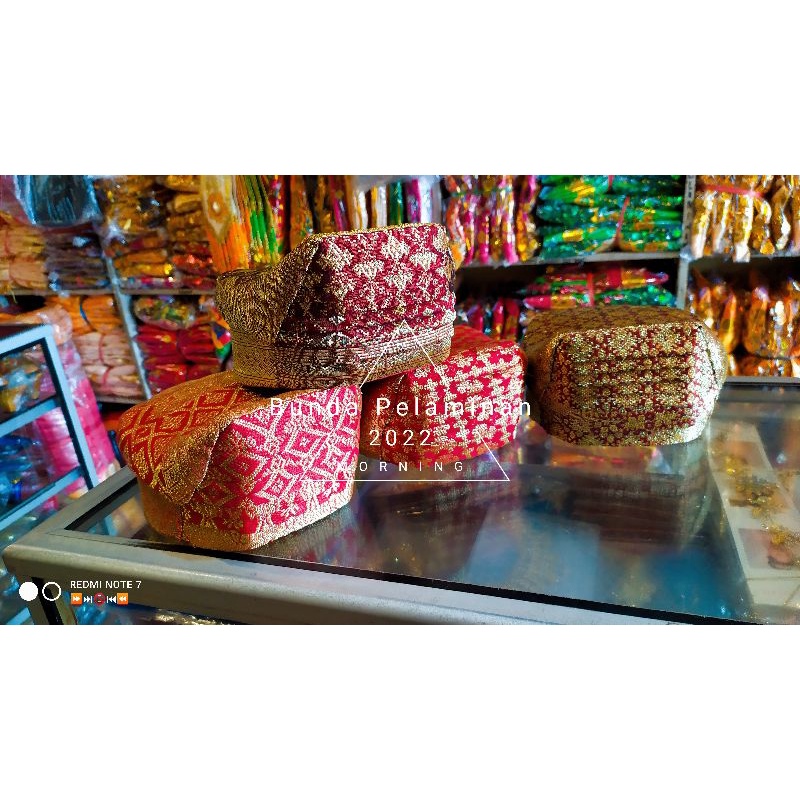 Jual Topi Saluak Penganten Padang Songket Tenun Minang Asli | Shopee ...