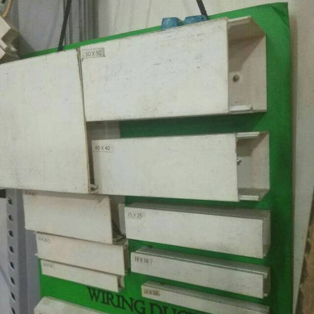 Jual Kabel Duct Pvc 25x25 mm pjg 3 meter utk merapikan kabel | Shopee ...