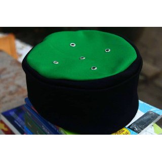 Jual Peci Songkok Kopiah Topi Maiyah CAK NUN - HITAM atas HIJAU- Aneka ...