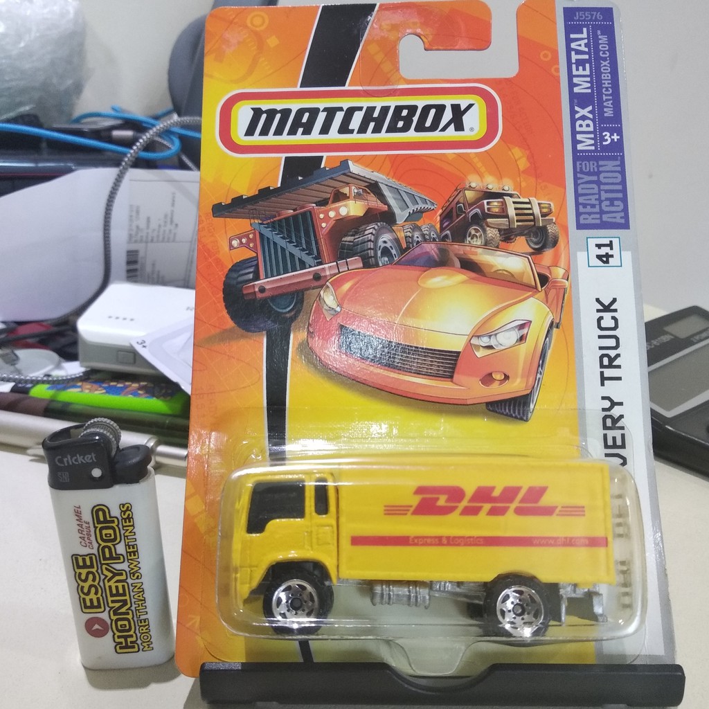 Jual Matchbox 2006 Delivery Truck DHL -Yellow- | Shopee Indonesia