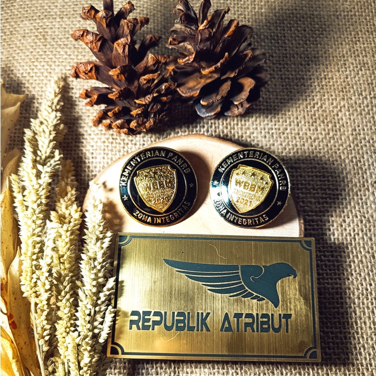 Jual PIN WBBM 2022 2021 2020 MAGNET | ZONA INTEGRITAS | Shopee Indonesia