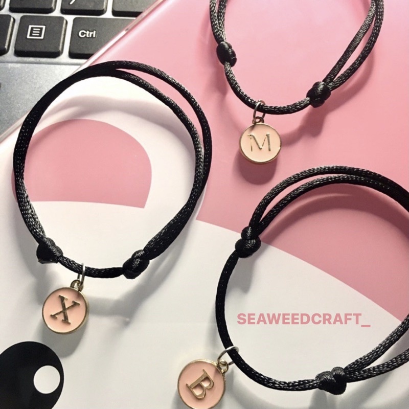 Jual GELANG CUSTOM INISIAL 1 HURUF PEACH Indonesia|Shopee Indonesia