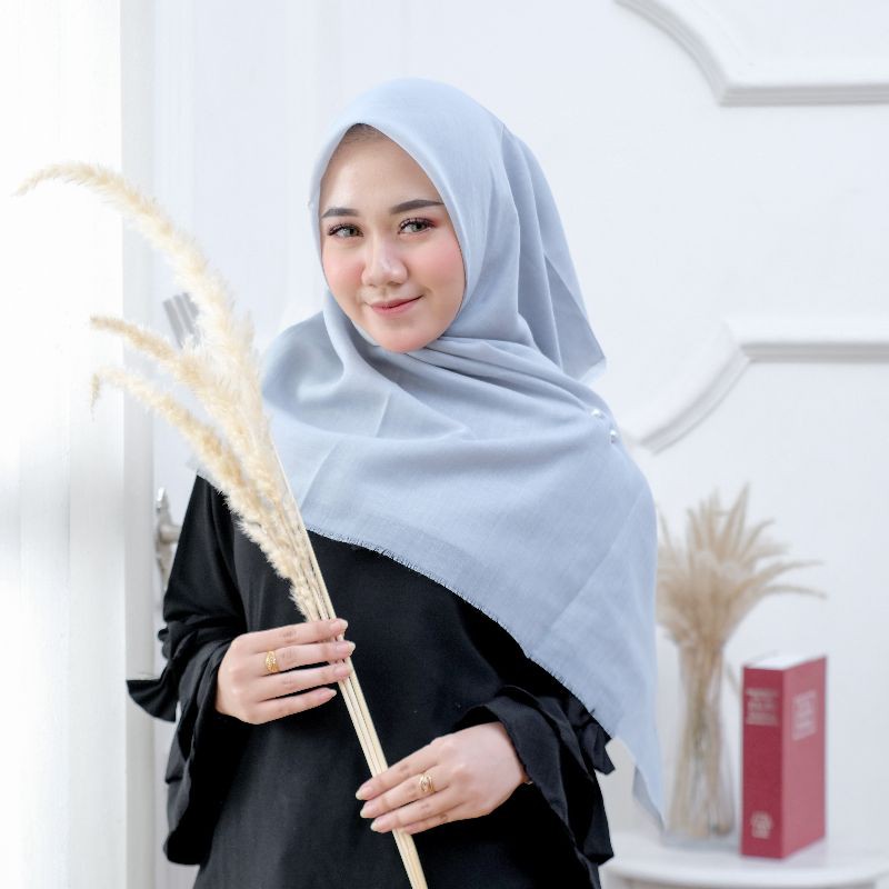 Jual SEGIEMPAT SAUDIA ORIGINAL / SQUARE JILBAB SAUDIA | Shopee Indonesia