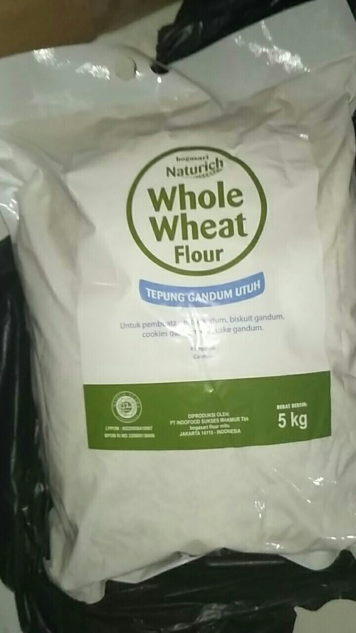 Tepung Gandum Utuh Whole Wheat Flour (WWF) Bogasari Naturich 5Kg ...
