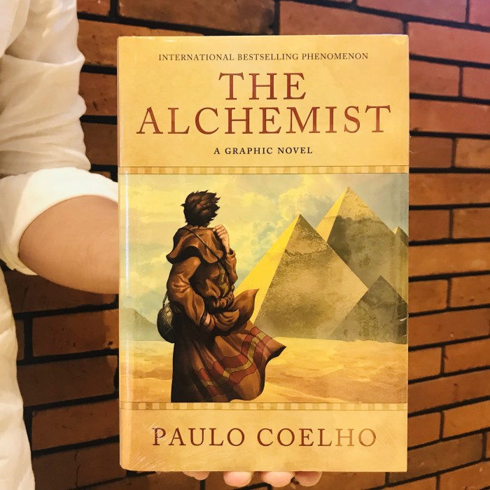 Jual NEW THE ALCHEMIST: A GRAPHIC NOVEL (A RARE & LIMITED BOOK ...