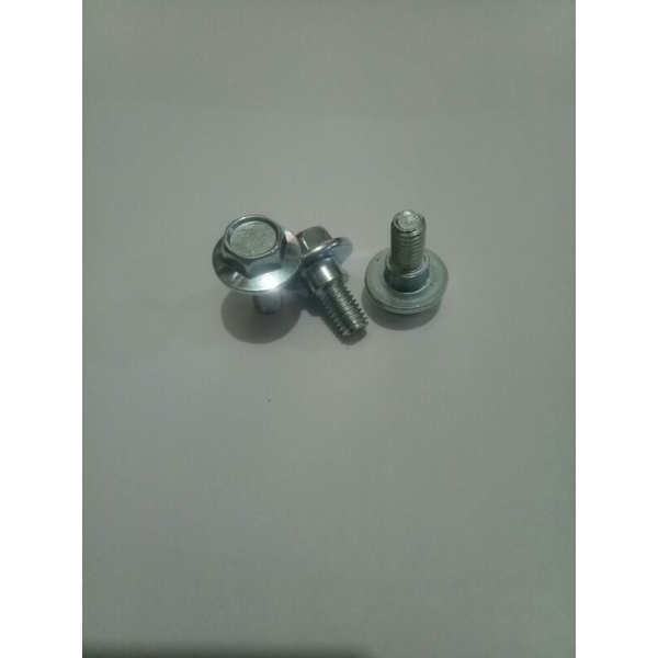 Jual BAUT DEK VARIO / BEAT / BAUT BODY DEK VARIO | Shopee Indonesia