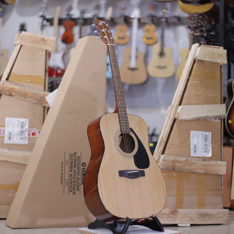 Jual Gitar akustik Yamaha F310 original Packing kayu | Shopee Indonesia