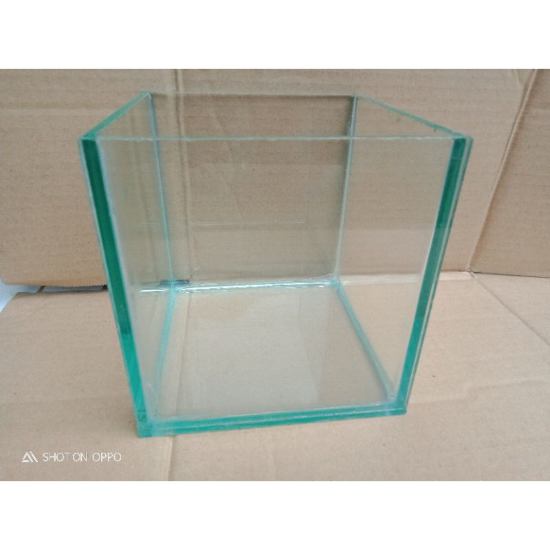 Jual Aquarium Soliter Custom bentuk kubus 15x15x15 cm, soliter cupang ...