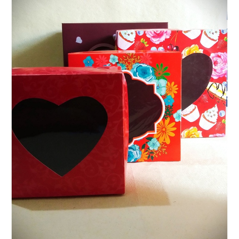 Jual (harga 10pcs)Box Kue/Kotak Kue Ulang Tahun Tutup Kaca Hati Uk ...