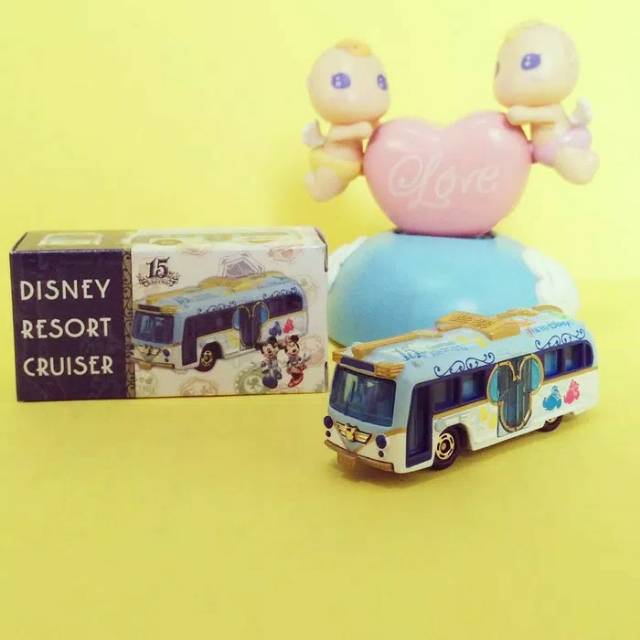 Jual Tomica Disney Sea Resort Set Cruiser Bus 15th Anniversary Grand Finale | Shopee Indonesia
