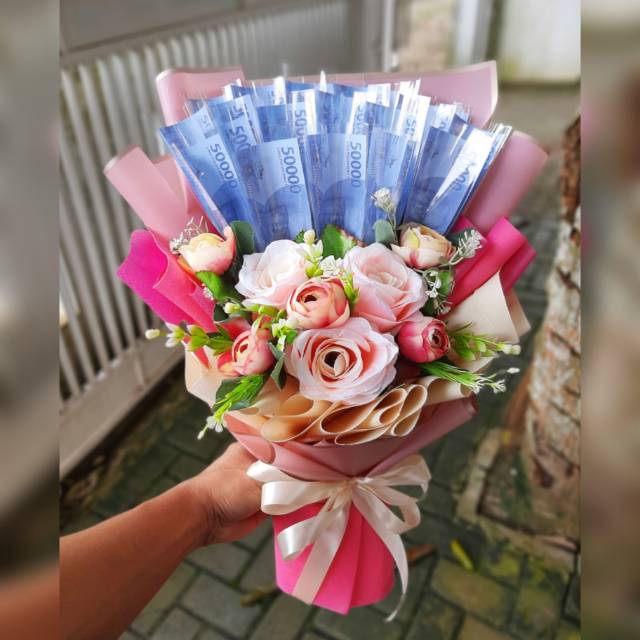21+ Gambar Buket Bunga Dari Uang Jaman Now - Informasi Seputar Tanaman Hias