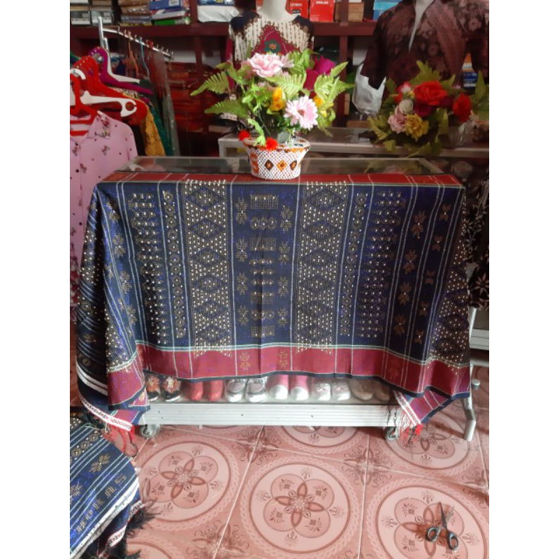 Jual ULOS BATAK ULOS SADUM ANGKOLA FULL PAYET SIMATA KAIN ADAT BATAK NAVY Indonesia|Shopee Indonesia