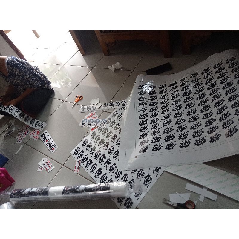 Jual STICKER CUSTOM / CETAK STICKER / CUSTOM STICKER / STICKER CUSTOM ... Jual STICKER CUSTOM / CETAK STICKER / CUSTOM STICKER / STICKER CUSTOM ...