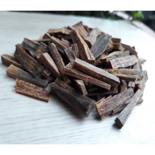 Jual Chips Kayu Gaharu Ramin Buaya (Aetoxylon Sympetalum) Agarwood 沉香 ...