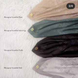 Jual Buttonscarves monogram scramble (new) | Shopee Indonesia