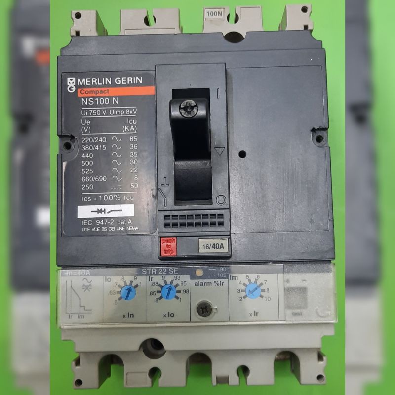 Jual MCCB Merlin Gerin NS100N 3P 40A STR22SE, Sisa Stock Barang Seperti ...