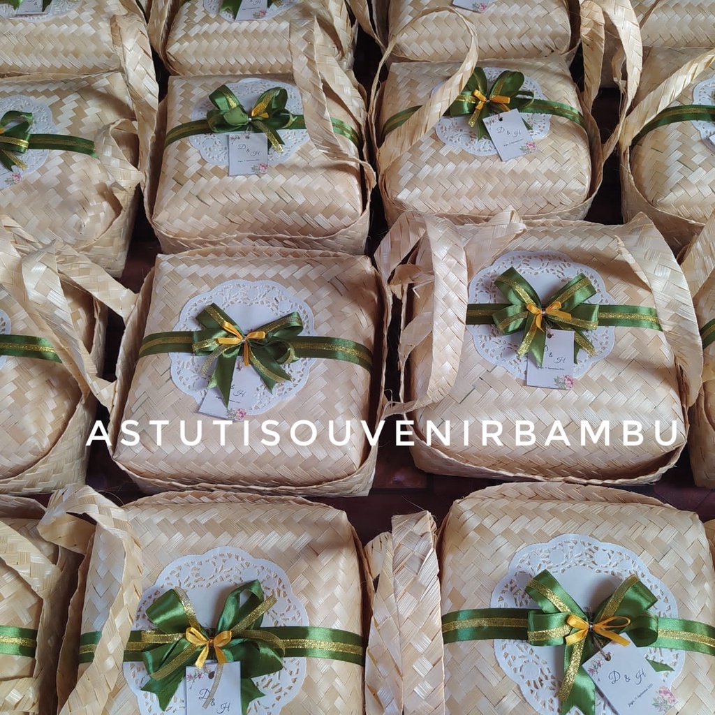 Jual BESEK JINJING PITA BLICING ANEKA UKURAN besek bmabu besek hampers ...