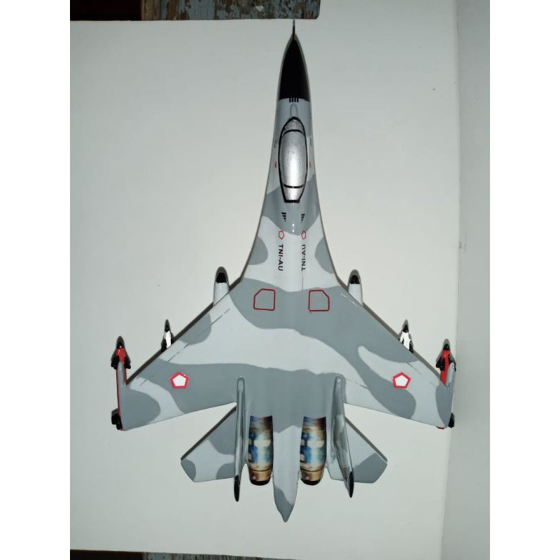 Jual miniatur pesawat sukhoi TNI AU | Shopee Indonesia