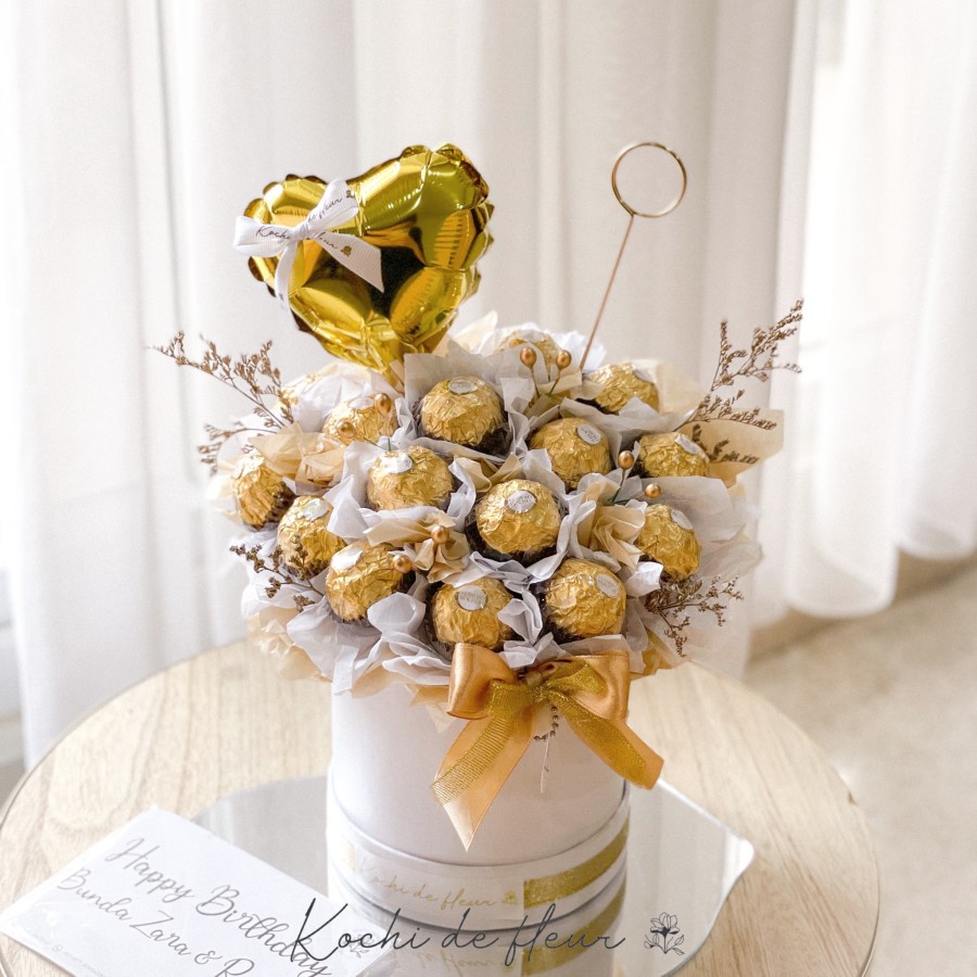 Jual Bloom Box Coklat Premium Rangkaian Bloom Box Kado Hadiah Ulang Tahun Kochi de Fleur Hand ...