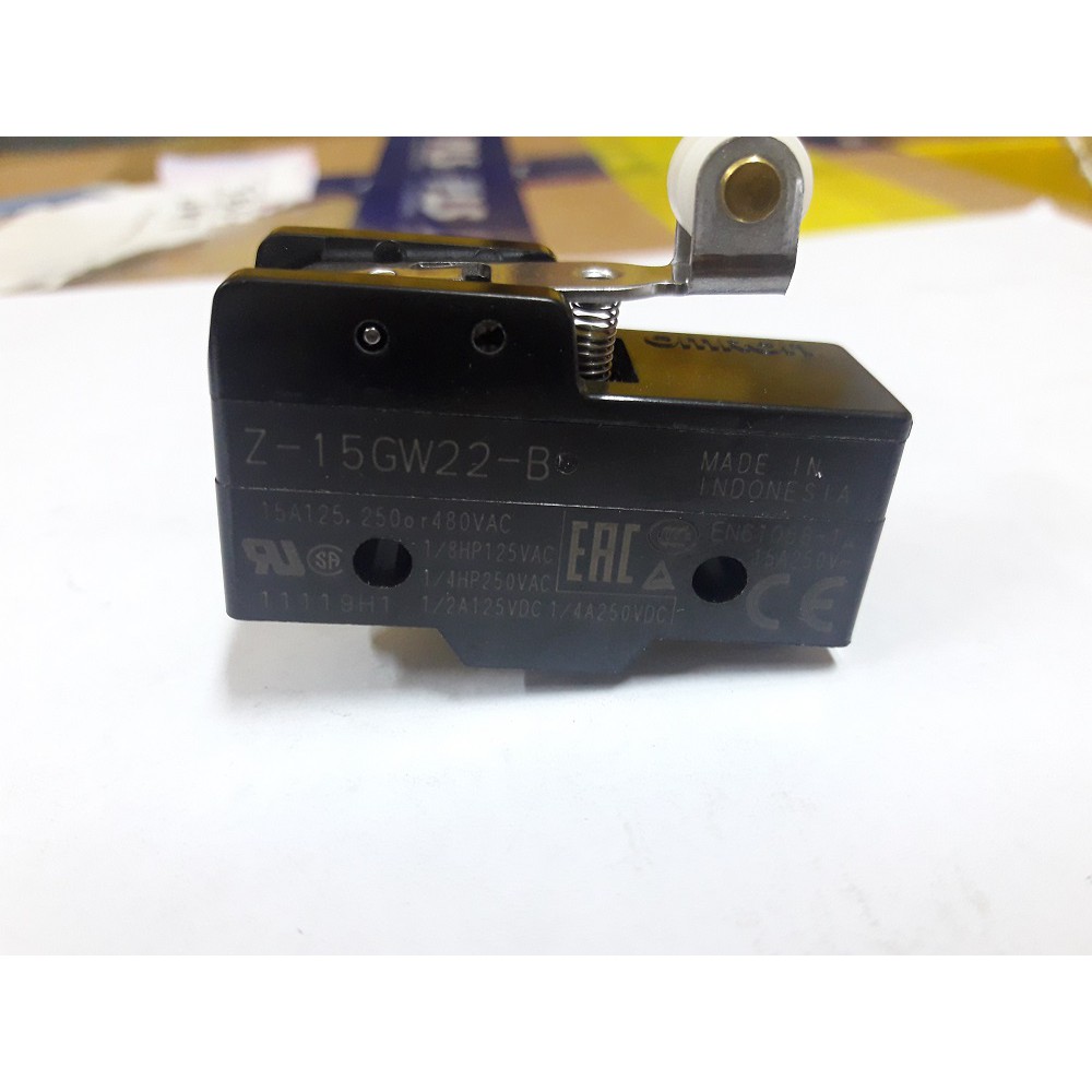 Jual Omron Limit switch Z-15GW22-B | Shopee Indonesia