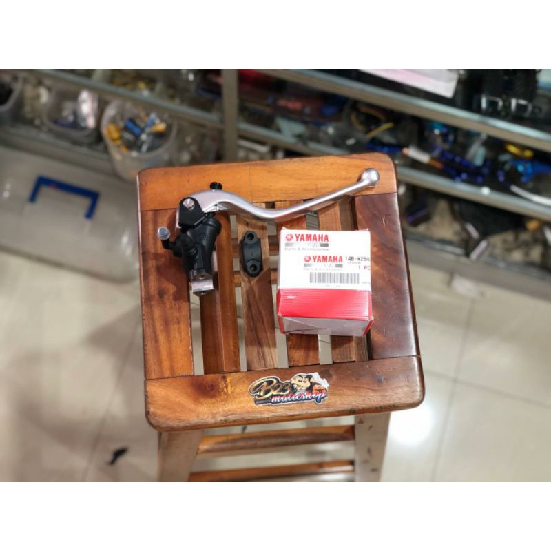 Jual Master rem yamaha r1 original pasti fullset universal semua motor ...