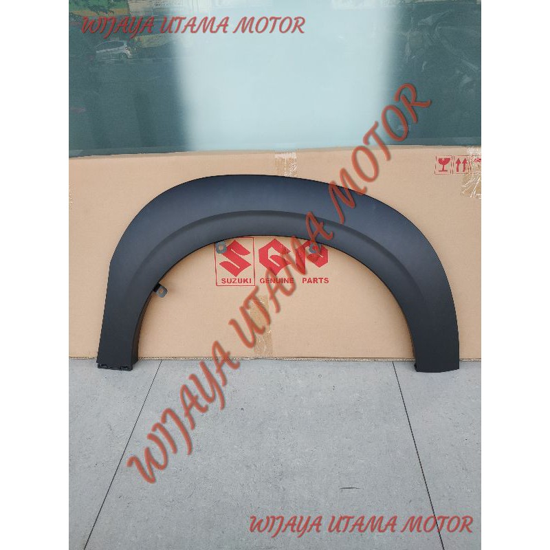 Jual List spoiler list body fender spackboard depan suzuki new Ertiga ...