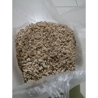Jual Kulit Ari Kedelai Kering 1 Kg / Kleci / Klecepan / Pakan Ternak ...