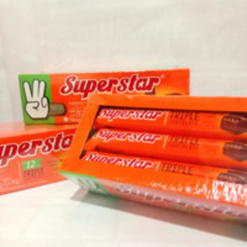 Jual 1 BOX WAFER SUPERSTAR TRIPLE CHOCOLATE 18G ISI 12 PCS | Shopee ...