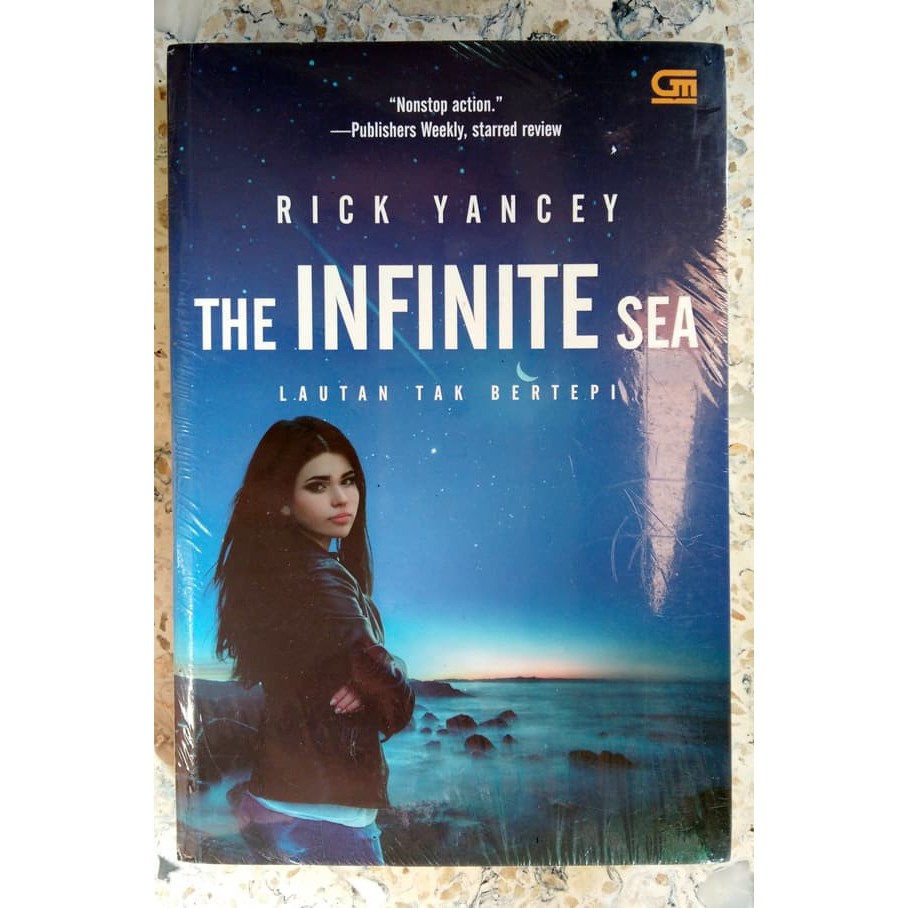 Jual Novel Fantasi - Lautan Tak Bertepi - The Infinite Sea oleh Rick ...