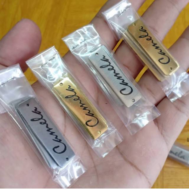 Jual Cetak label plat hijab,plat merek,plat nama | Shopee Indonesia