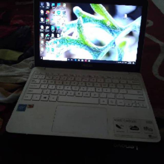 Jual Laptop asus tipis ringan | Shopee Indonesia