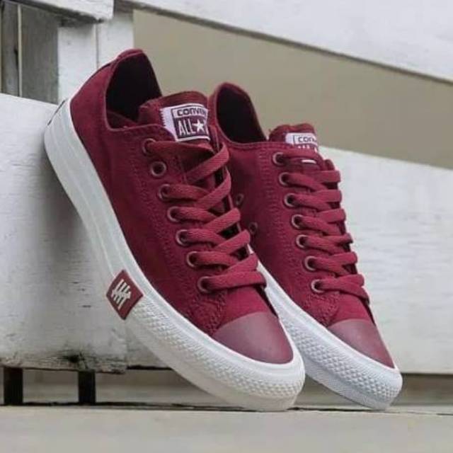 Jual Sepatu Converse All Star Undefeated Chuck Taylor Petir Low - Merah ...