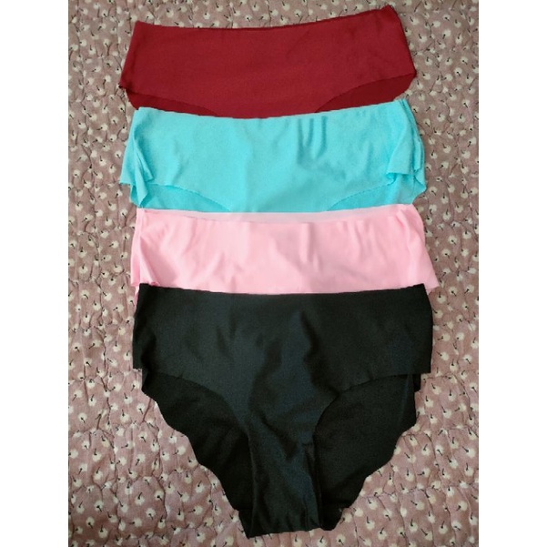 Jual CD SEAMLESS IMPORT Bahan UNIQLO | Shopee Indonesia