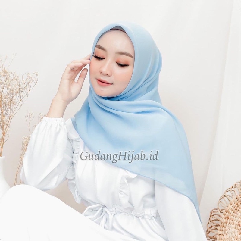 Jual Hijab Segiempat Paris Premium Biru Wardah | Hijab Paris Premium ...
