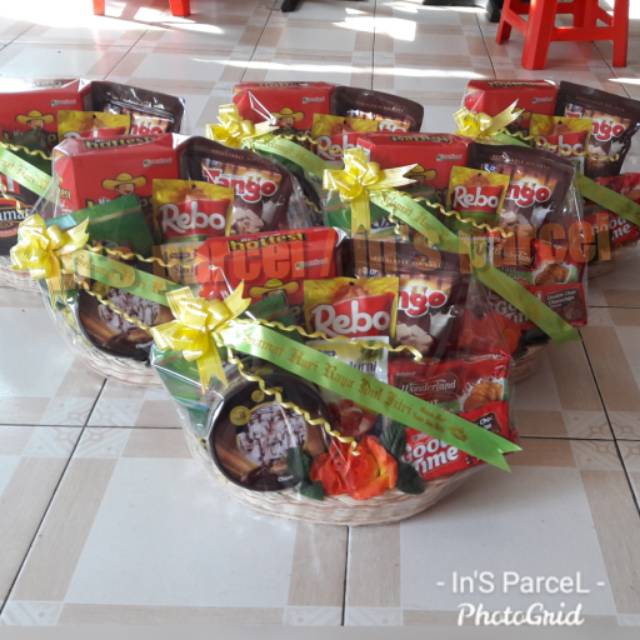 Parcel Natal Malang / Hampers Natal / Parcel Imlek / Parcel Lebaran ...