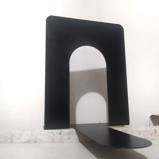 Jual Pembatas buku besi / Penyangga buku / Book End besi / Penahan Buku ...