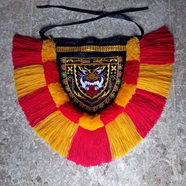 Jual EMBONG / SREMBONG / TUTUP MALU BORDIR GANONG BUTO REOG / JARANAN ...