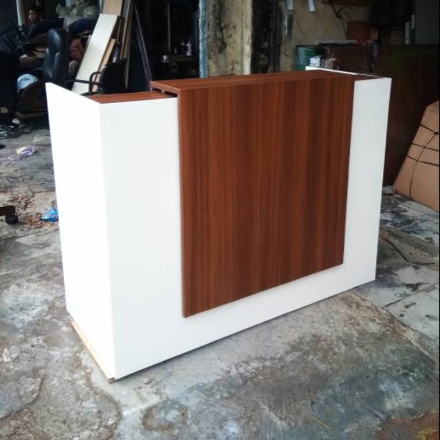 Jual Meja Resepsionis Lapisan HPL Meja Counter Meja Front Office ...