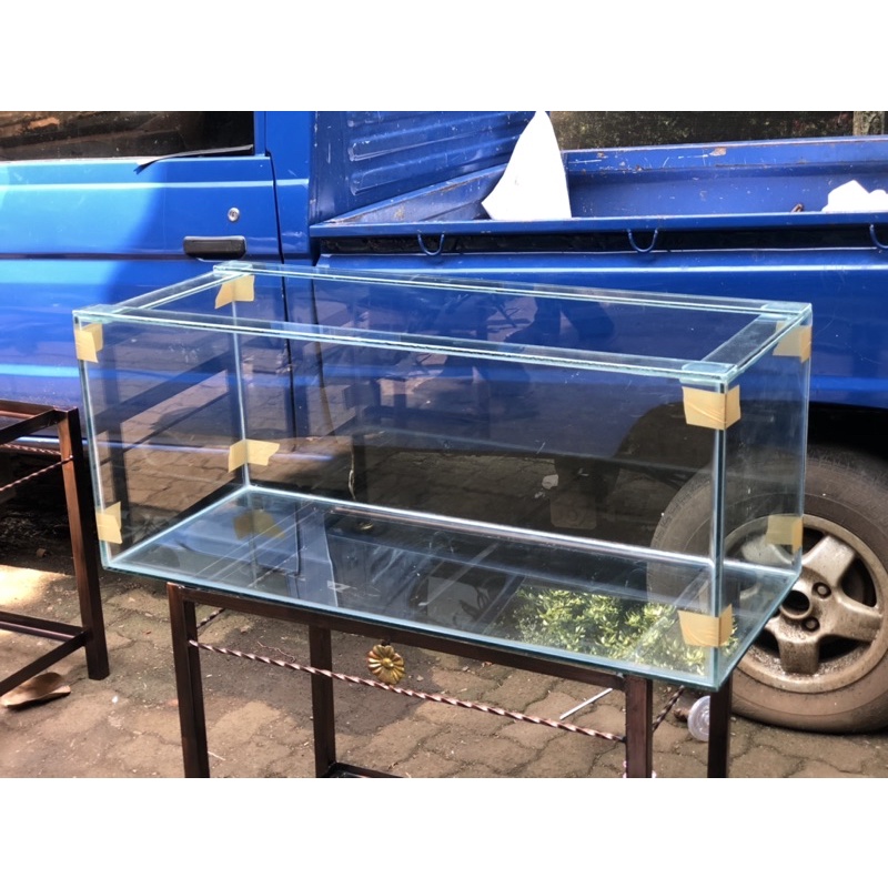 Harga Aquarium Kaca 100X40X40 8MM Terbaru Feb 2025 | BigGo Indonesia