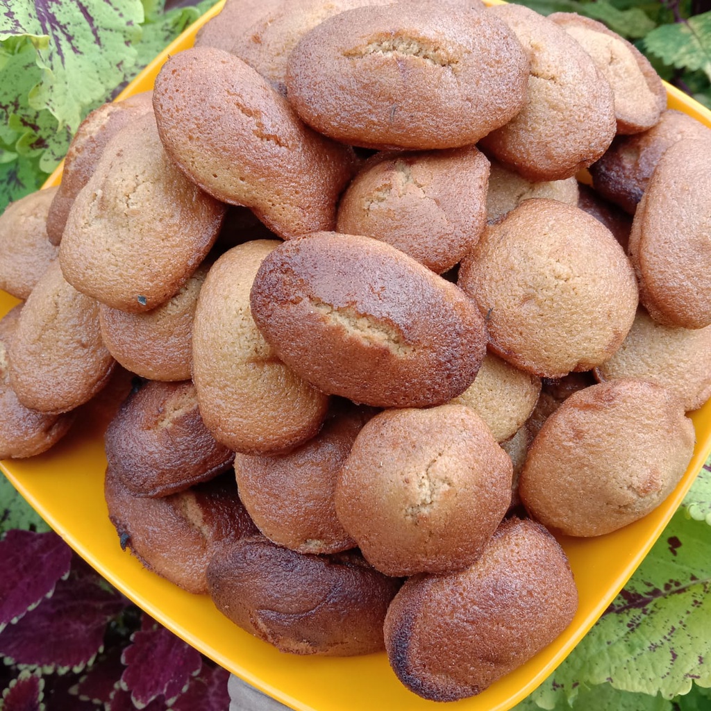 Jual KUE ROTI BERAS GULA AREN KHAS KALIMANTAN ROTI LUMER KUE BERAS ...